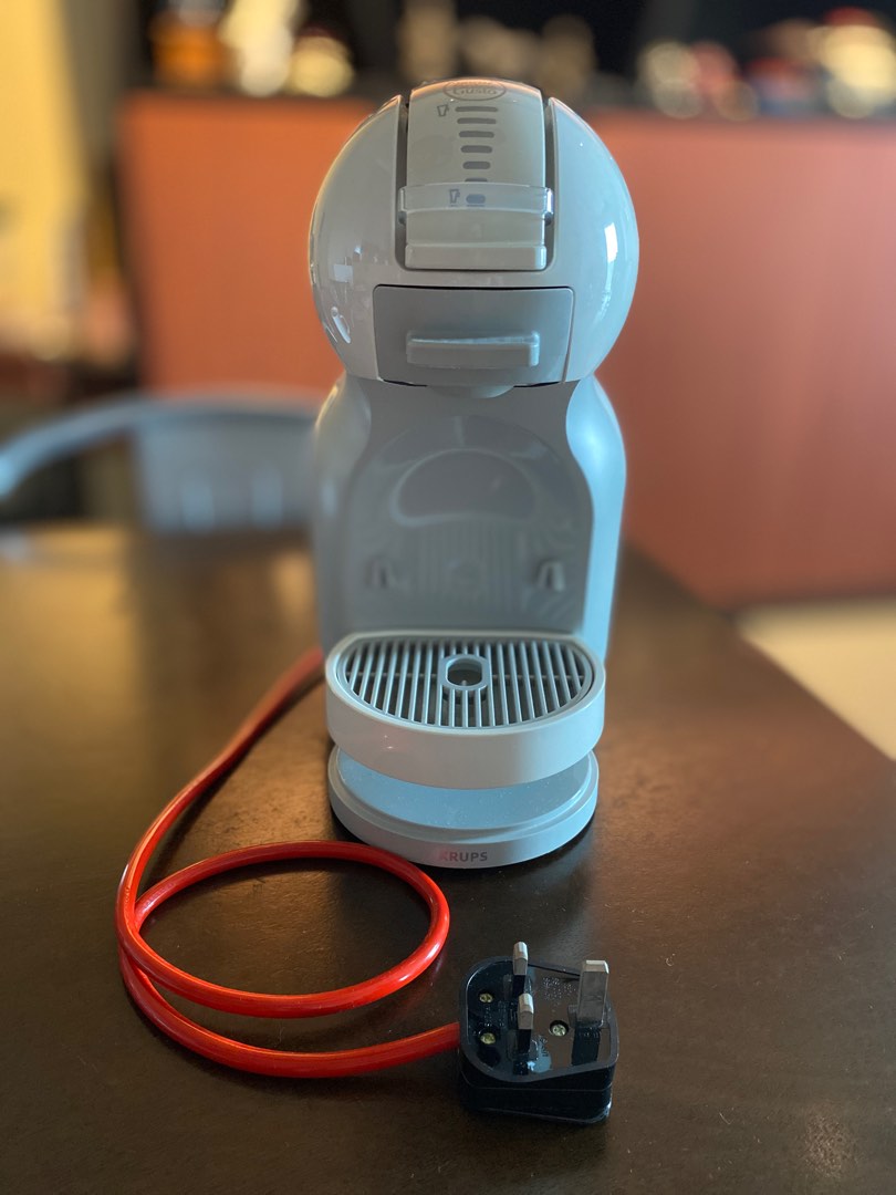 NESCAFE Dolce Gusto WHITE & ARCIC GREY Mini Me Coffee Machine, TV ...