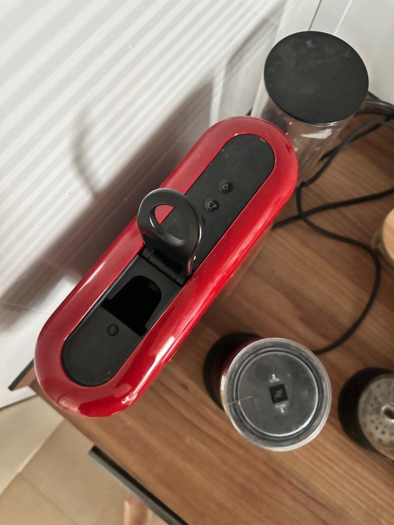 Nespresso Essenza Mini with Aeroccino Bundle, TV & Home Appliances ...