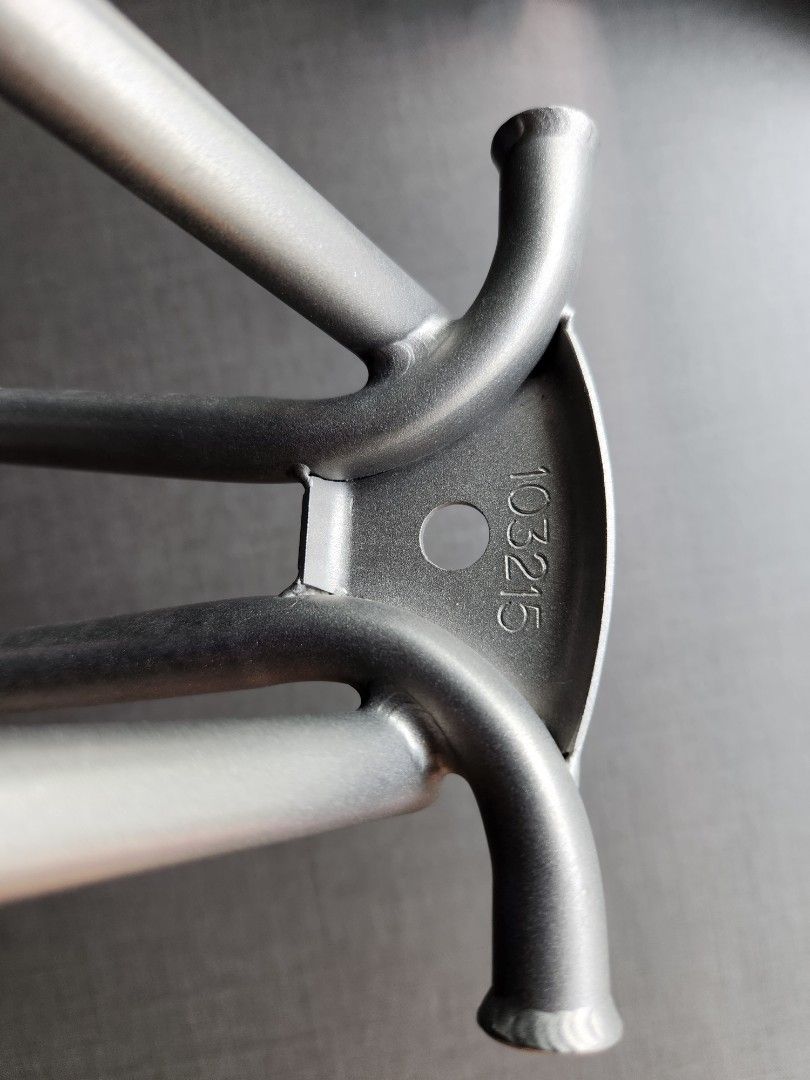 Original Brompton Raw Titanium Fork & Triangle, Sports Equipment ...