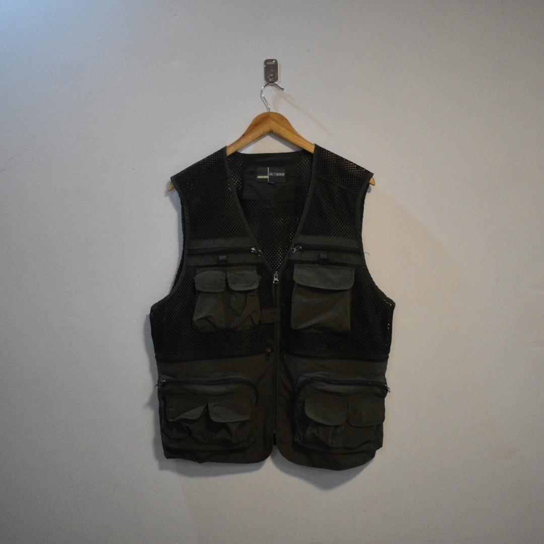 OUTDOOR UTILITY NET CARGO VEST, Men's Fashion, Tops & Sets, Vests on ...