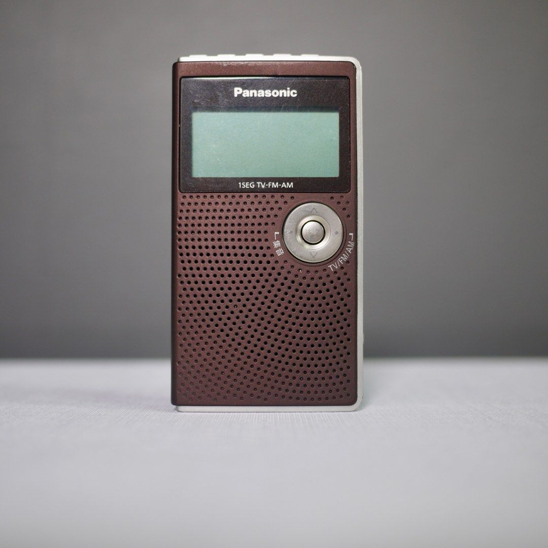 Panasonic 1SEG TV FM AM radio tuner portable, Audio, Portable Music ...