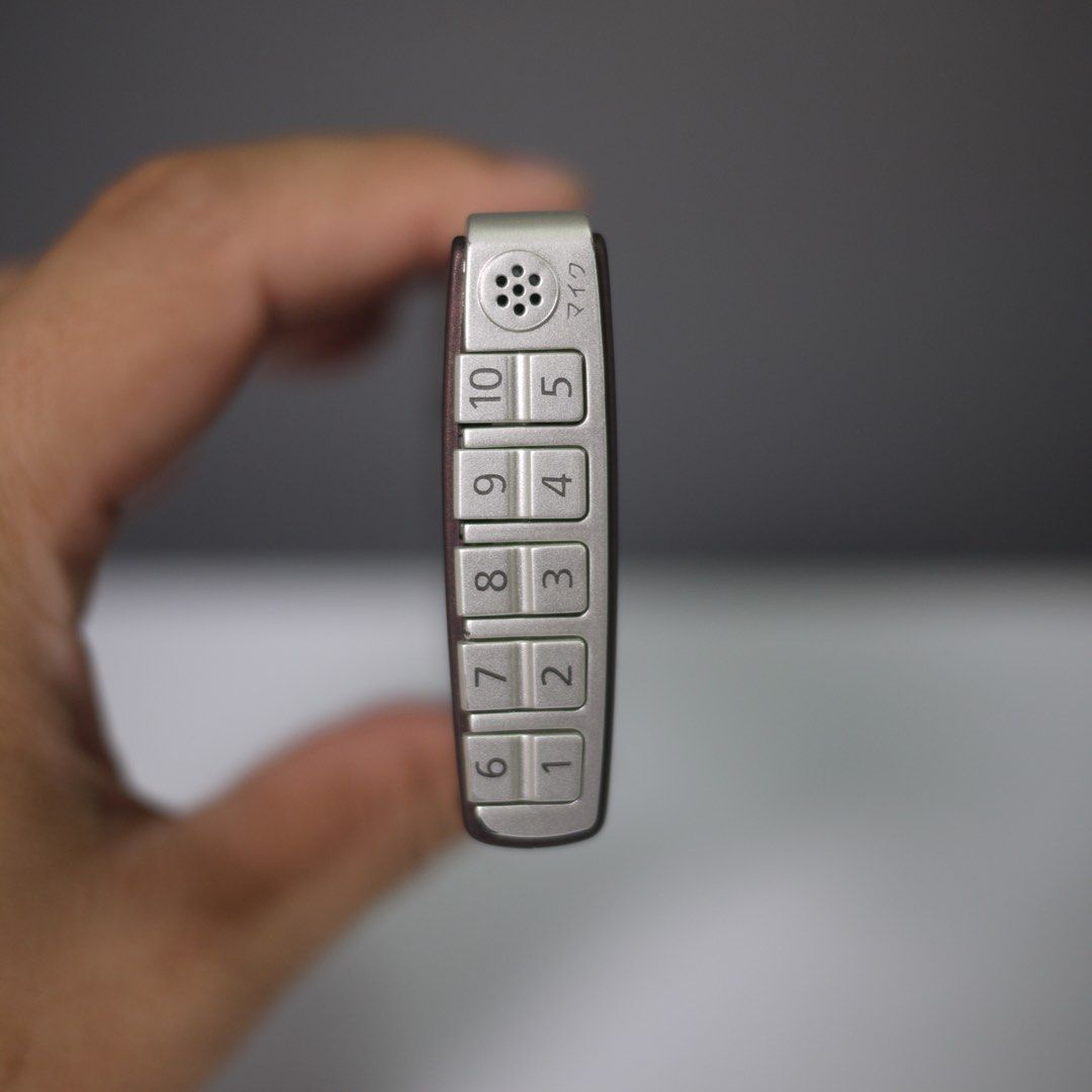 Panasonic 1SEG TV FM AM radio tuner portable, Audio, Portable Music ...