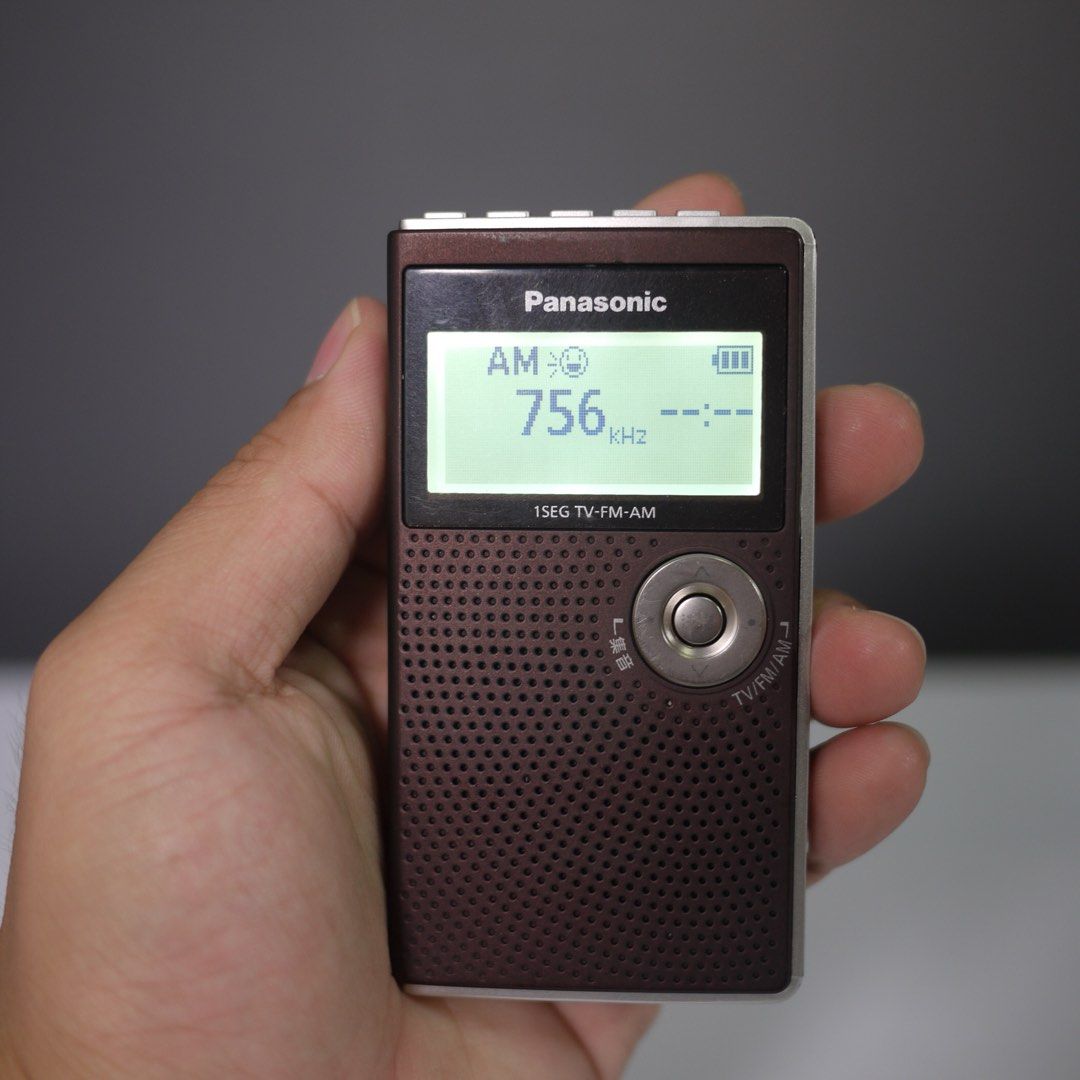 Panasonic 1SEG TV FM AM radio tuner portable, Audio, Portable Music ...
