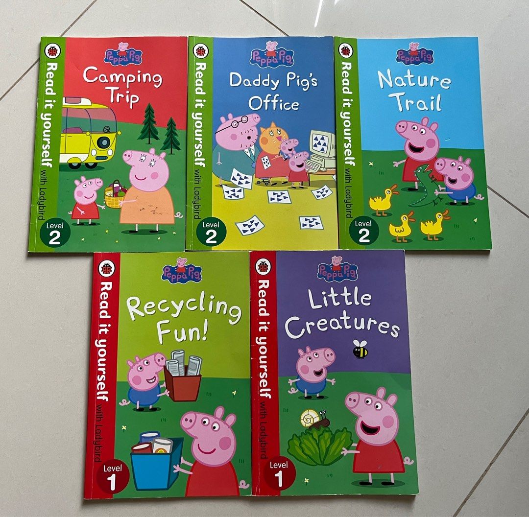 Peppa Pig Read It Yourself Level 1 & 2, Hobbies & Toys, Books ...