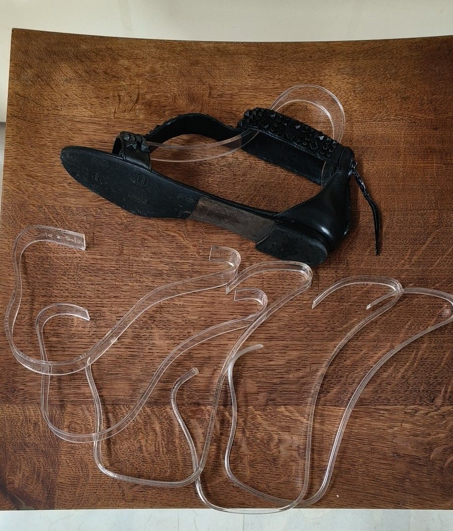 Perspex stands, shoe displays, Everything Else on Carousell