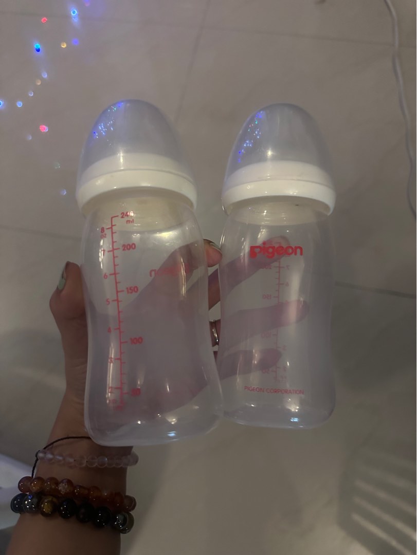 Pigeon Baby Bottle Set (4 pcs), Babies & Kids, Nursing & Feeding ...