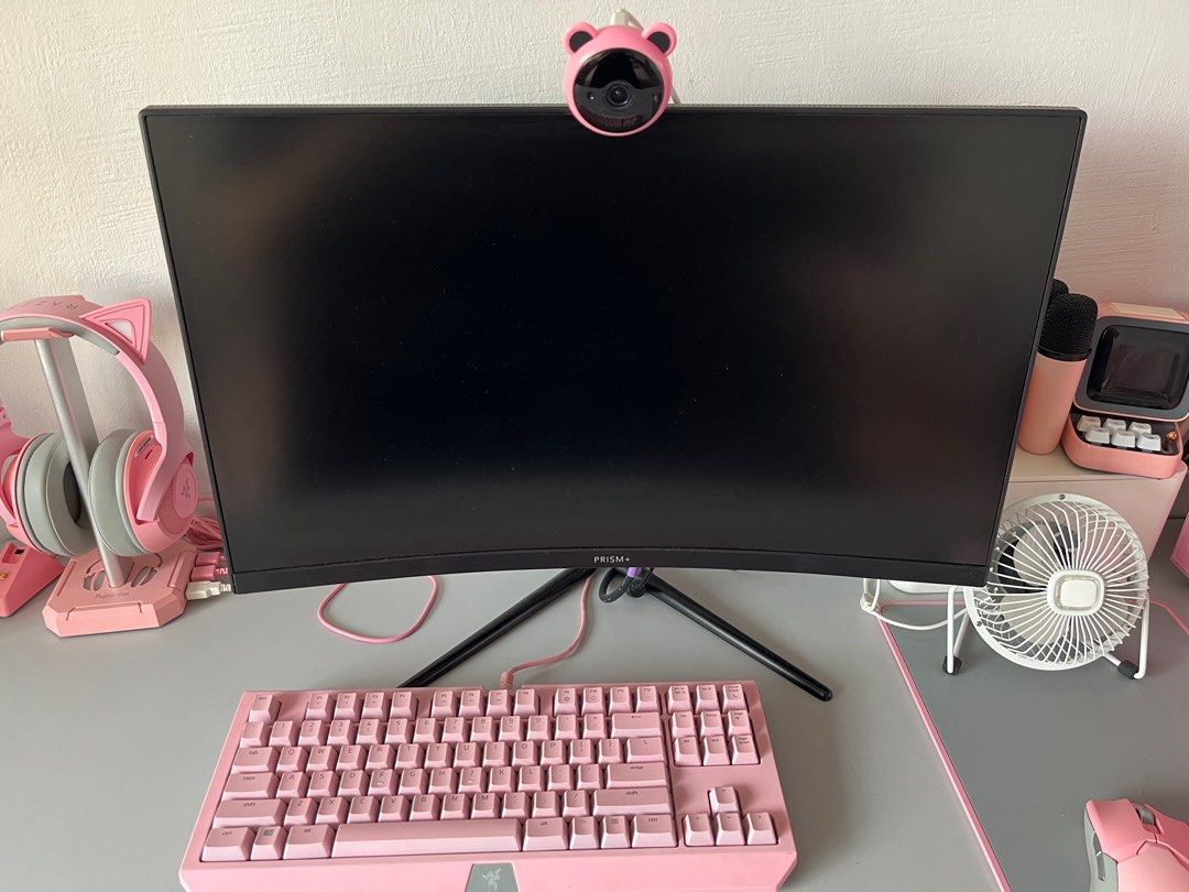 Pink Gaming Computer Set, Computers & Tech, Desktops on Carousell