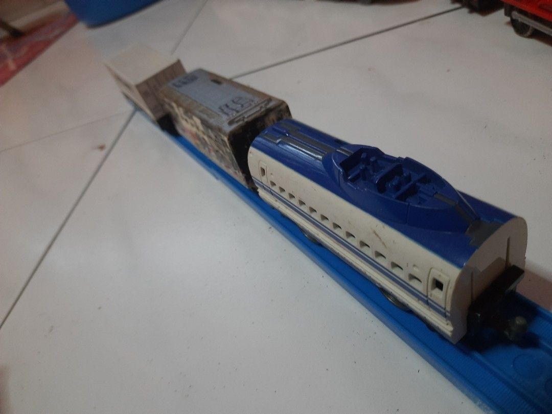 Plarail/Trackmaster Trains, Carriages and Tracks, Hobbies & Toys, Toys ...