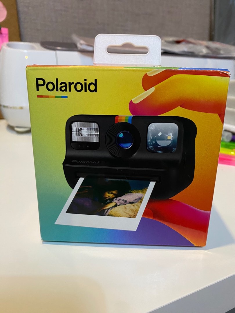 Polaroid Go Analog Instant Camera, Photography, Cameras on Carousell