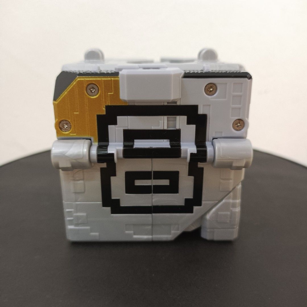 POWER RANGERS DOUBUTSU SENTAI ZYUOHGER DX CUBE WOLF, Hobbies & Toys ...