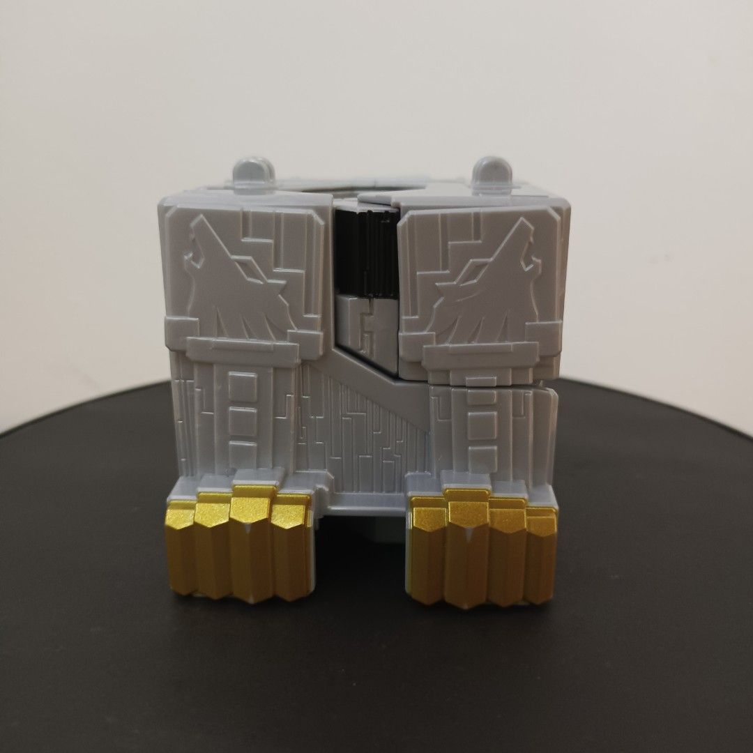 POWER RANGERS DOUBUTSU SENTAI ZYUOHGER DX CUBE WOLF, Hobbies & Toys ...