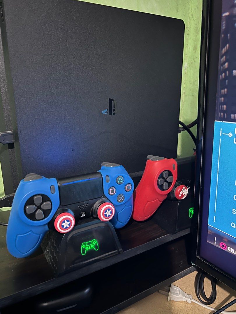 PS4 Slim w/ 2 Original DS4 Controllers, Video Gaming, Video Game ...