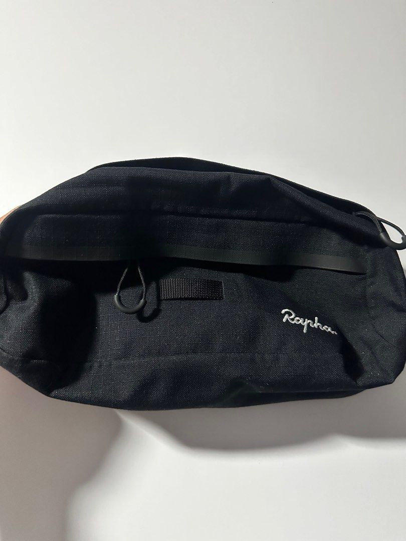 Rapha Explore Handlebar Bag 2.4L, Men's Fashion, Bags, Belt bags ...
