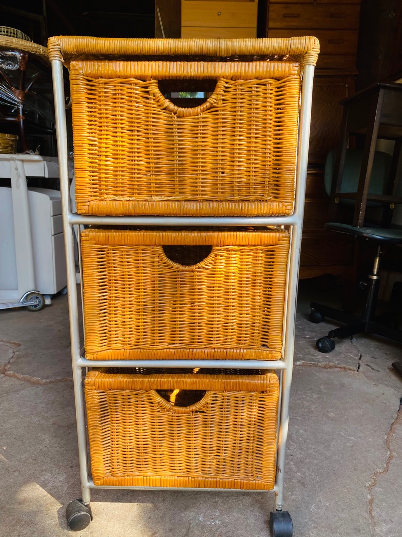 RATTAN DRAWER STEEL FRAME 3DRAWERS WITH WHEELS IN GOOD CONDITION SIZE ...