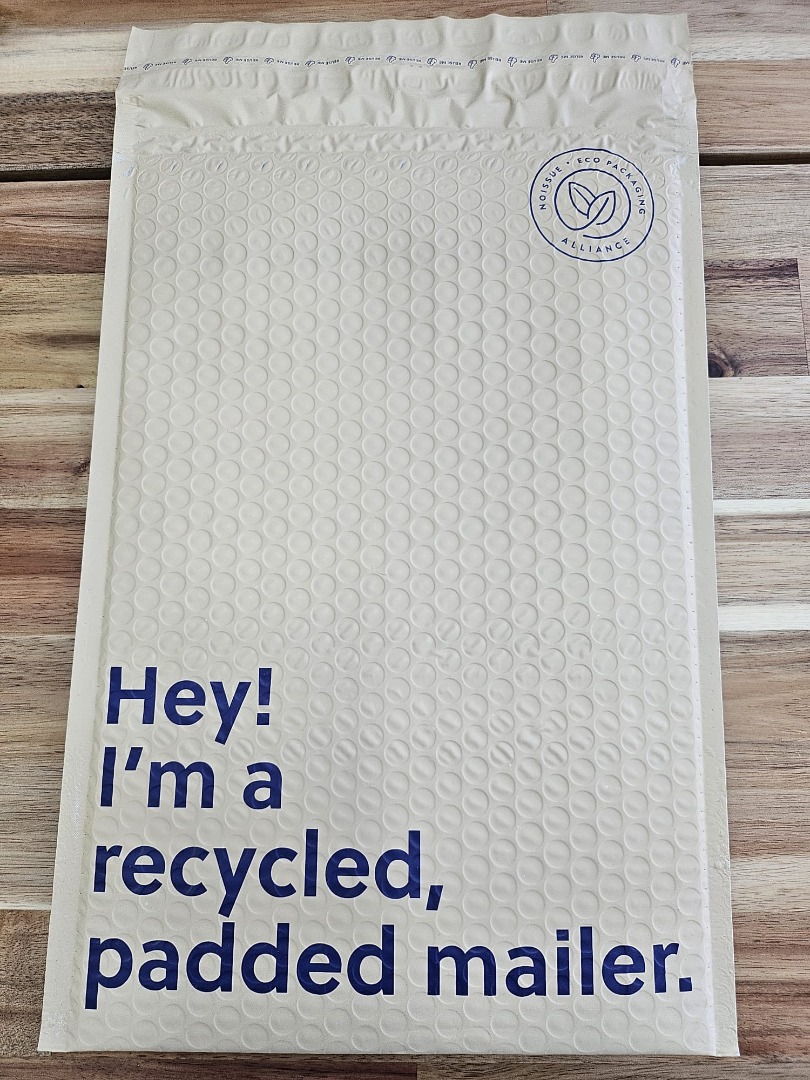 Recycled Padded Mailer (from Noissue), Hobbies & Toys, Stationery ...