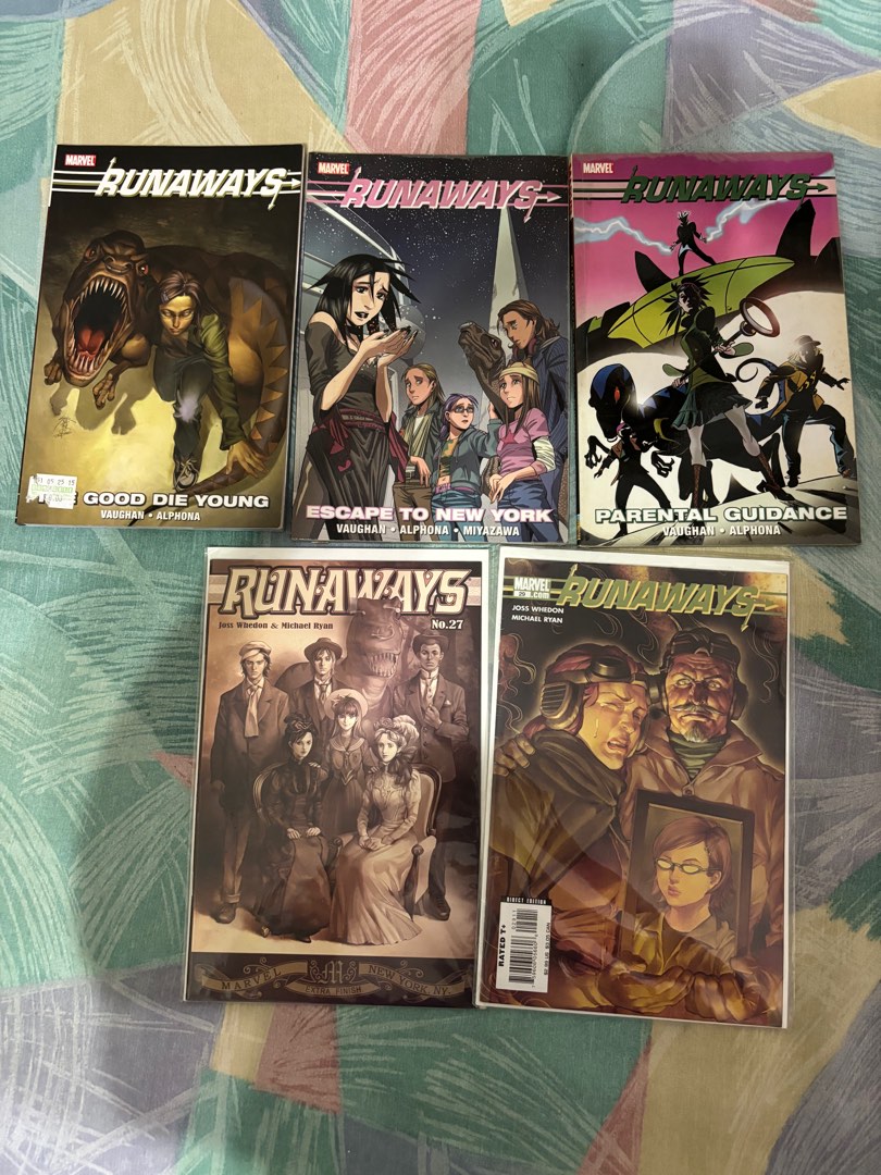 Runaways, Hobbies & Toys, Books & Magazines, Comics & Manga on Carousell