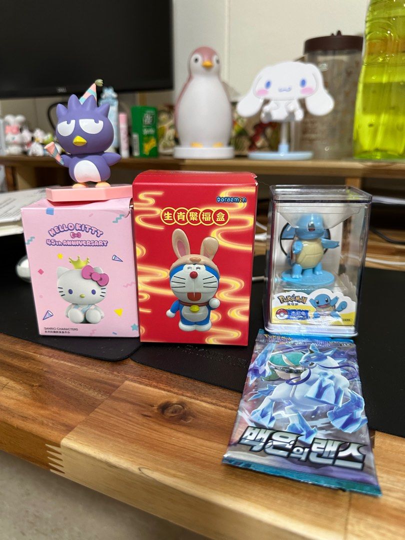 Sanrio miniso doraemon batz maru Pokemon squirtle figurine figure ...