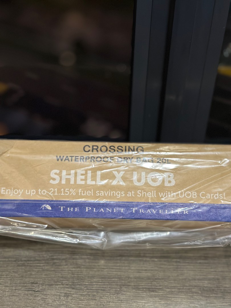 SHELL UOB Waterproof Dry Bag 20L, Hobbies & Toys, Travel, Travel ...