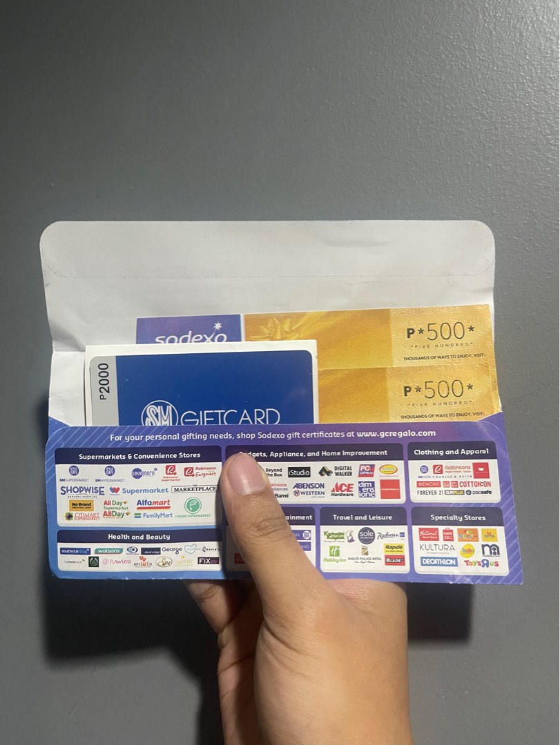SM Gift Card 5000, Tickets & Vouchers, Store Credits on Carousell