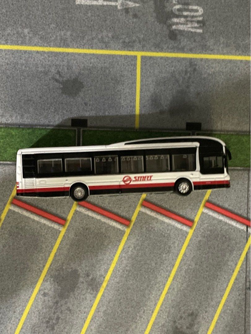SMRT MAN A22 Bus Model - Masterpiece Collectibles, Hobbies & Toys ...