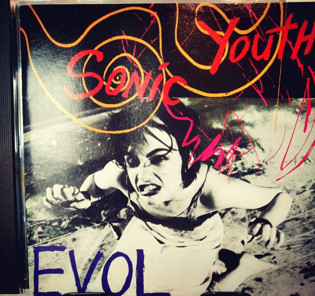 Sonic Youth: EVOL, 書籍、休閒與玩具, 樂器、音樂相關, CD、DVD在旋轉拍賣