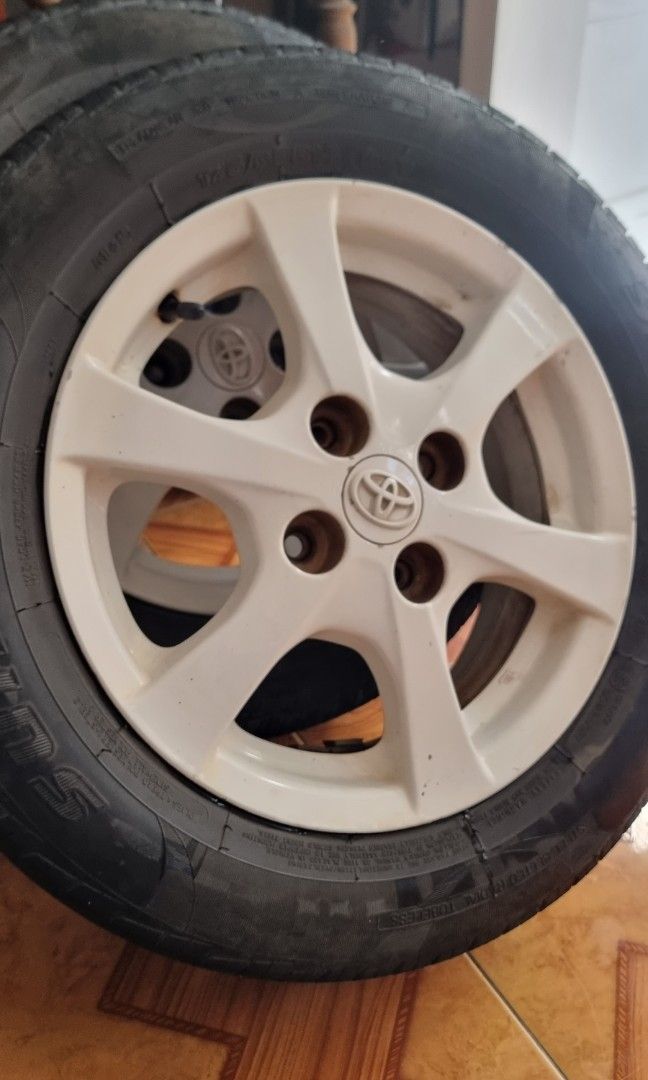 Toyota Mags and Tires (Painted) - Decluttering, Car Parts & Accessories ...