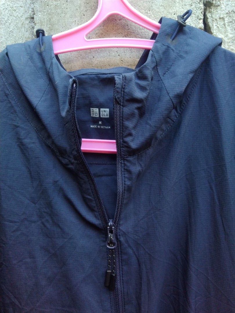 Uniqlo Pocketable Windbreaker, Women's Fashion, Coats, Jackets and ...