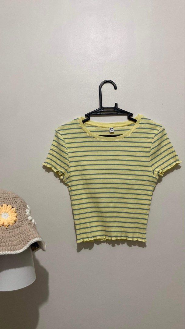 Uniqlo yellow top, Women's Fashion, Tops, Blouses on Carousell