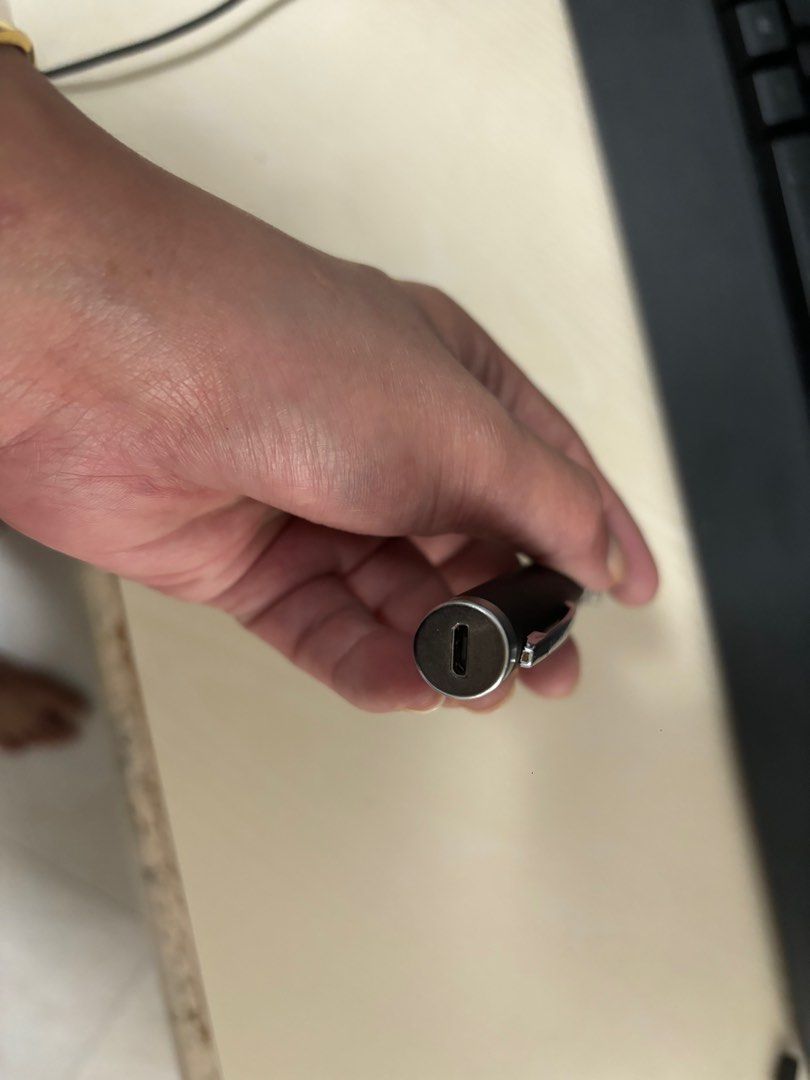 USB laser pointer rechargeable, Computers & Tech, Office & Business Technology on Carousell