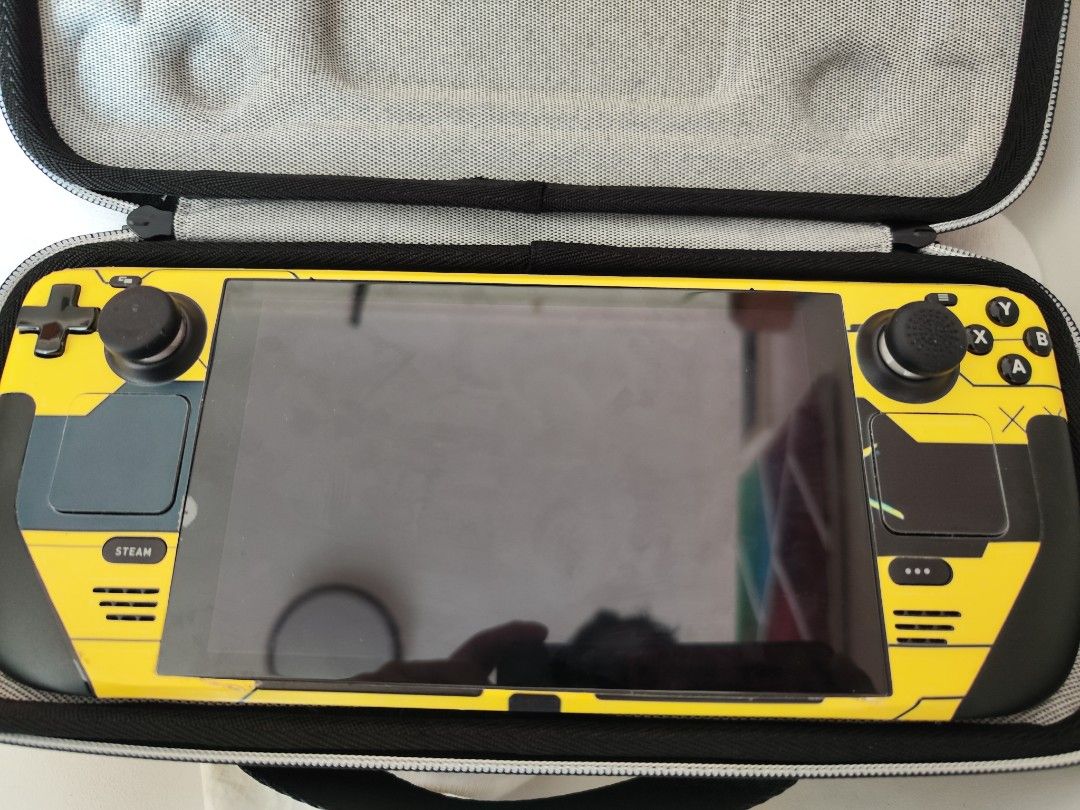 Valve SteamDeck 512GB, Computers & Tech, Desktops on Carousell