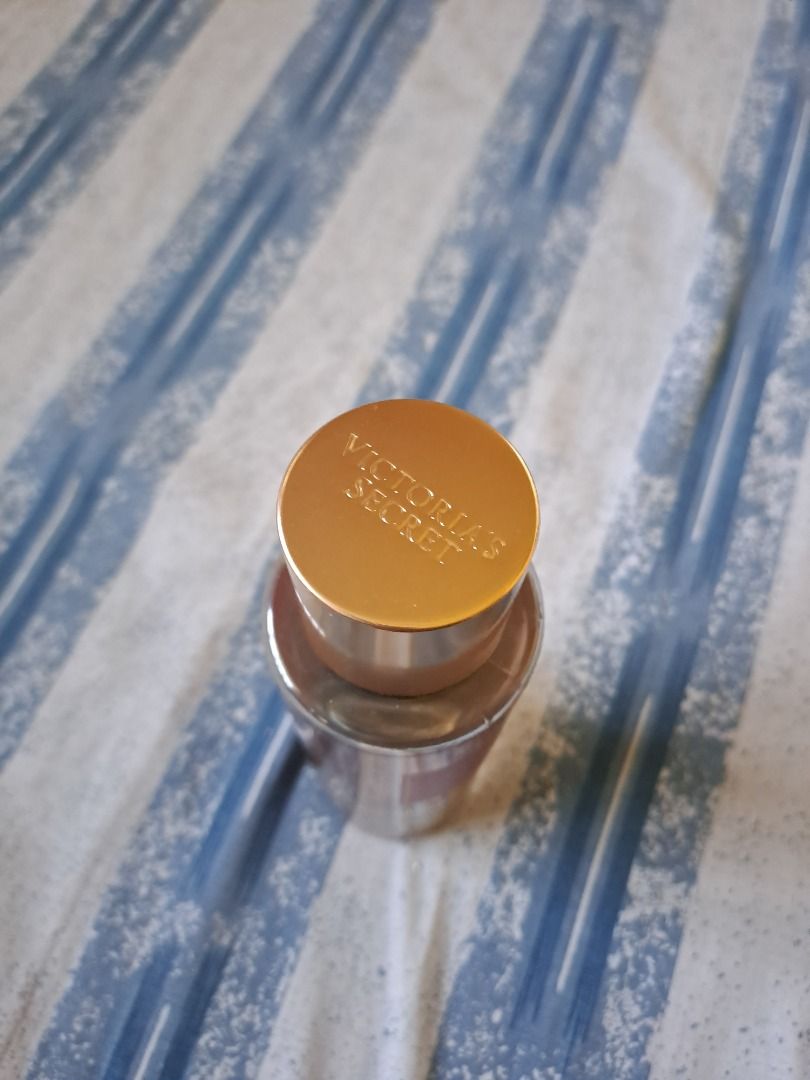 Victoria's Secret Temptation Fragrance Mist Original, Beauty & Personal ...