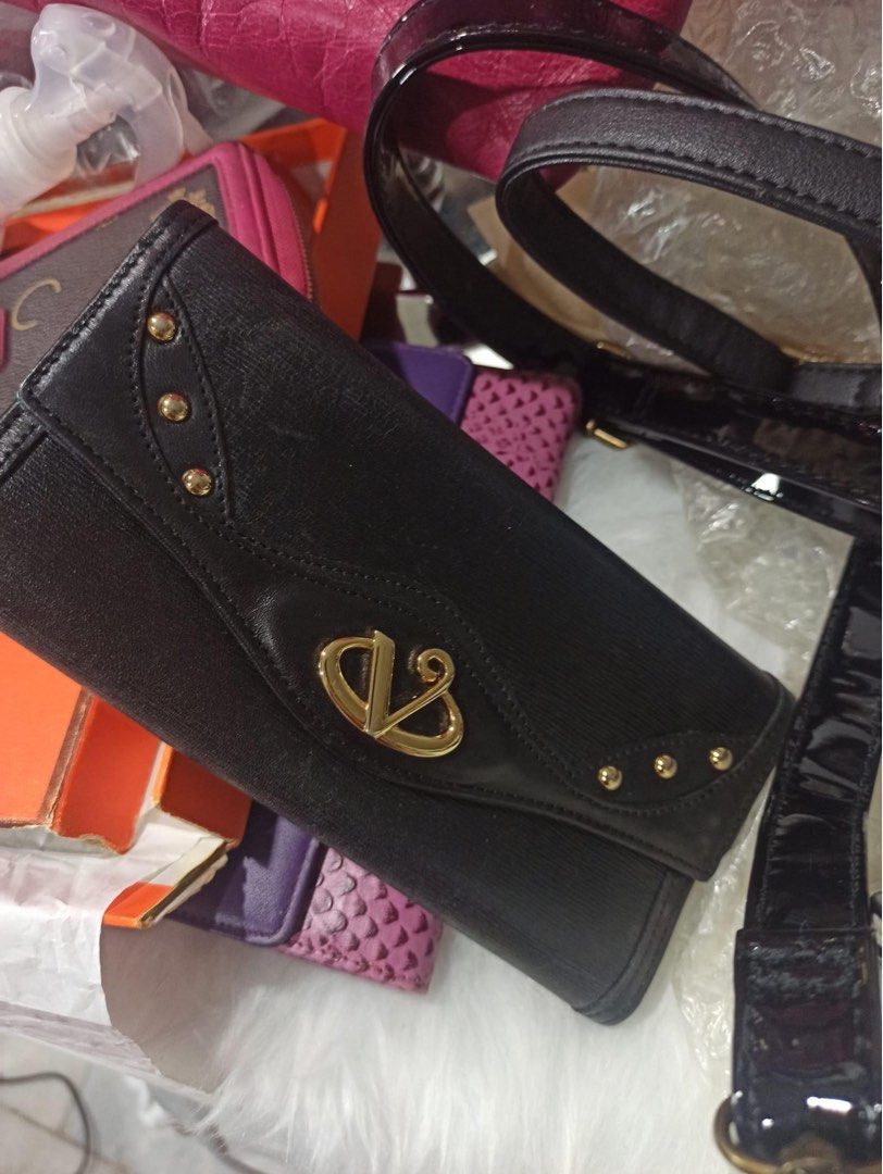 Vigevano Black Long Wallet, Women's Fashion, Bags & Wallets, Wallets ...