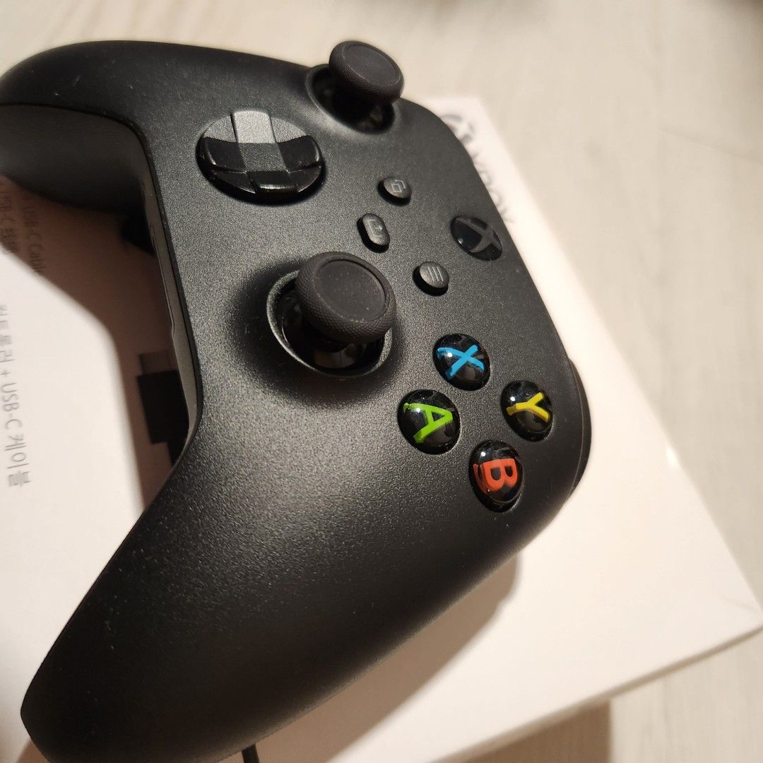 Xbox Series X/S Wireless Controller (Model 1914), Video Gaming, Video ...