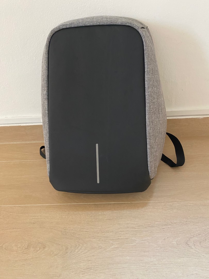 XD Design Anti Theft Backpack, Men's Fashion, Bags, Backpacks on Carousell