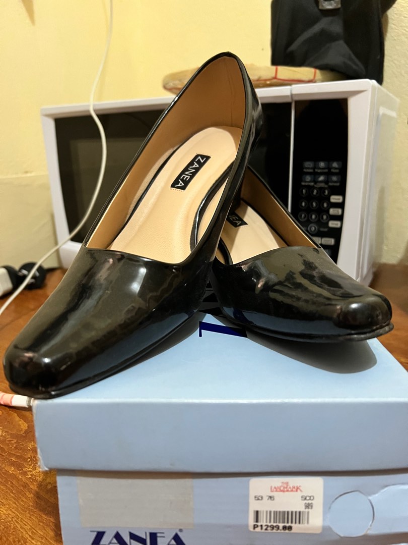 Zanea Black Shoes, Women's Fashion, Footwear, Heels on Carousell