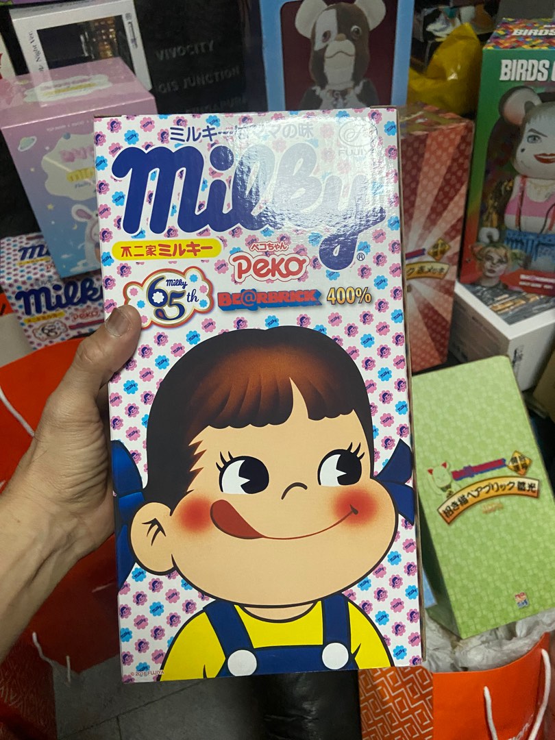 400% peko 65th anniversary bearbrick be@rbrick, Hobbies & Toys, Toys ...