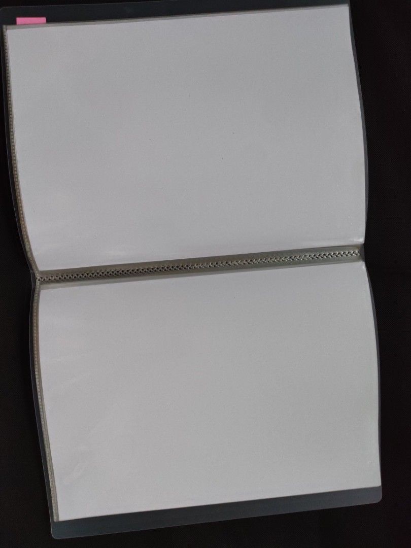 A4 pocket file ( 20 pockets/ 30 pockets), Hobbies & Toys, Stationery ...