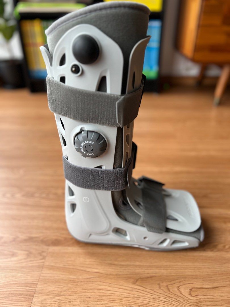Air Cast Boot, Health & Nutrition, Assistive & Rehabilatory Aids ...