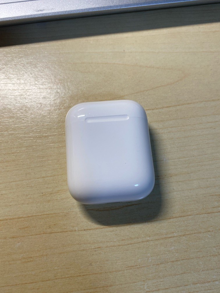 apple airpods gen 1, Audio, Earphones on Carousell