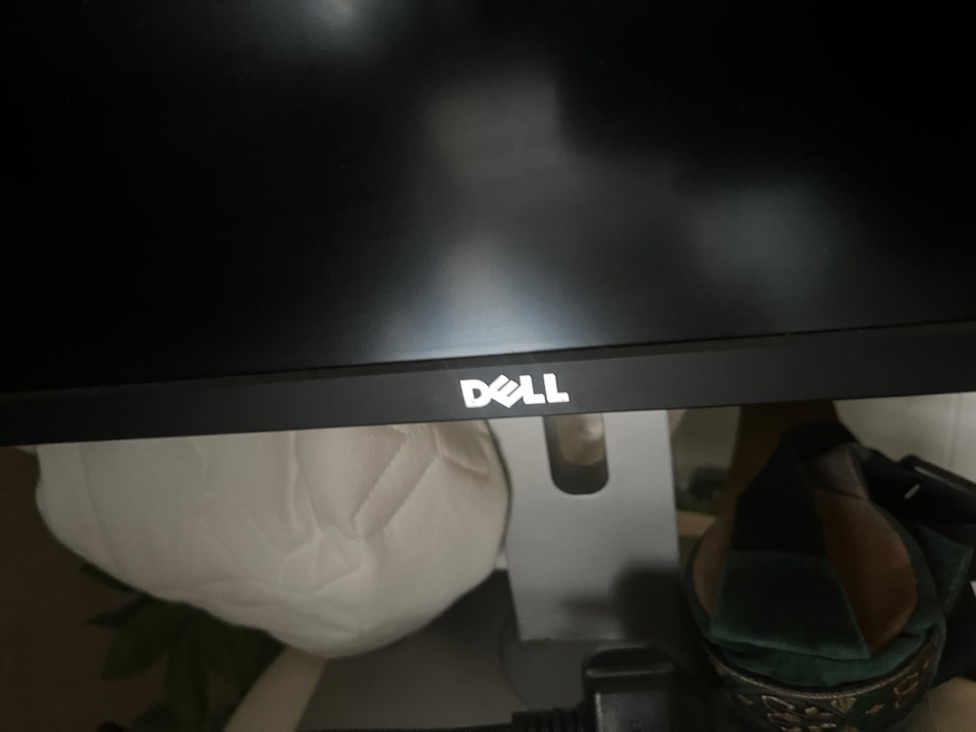 Broken dell monitor, screen intact, suspect power issue, Computers ...