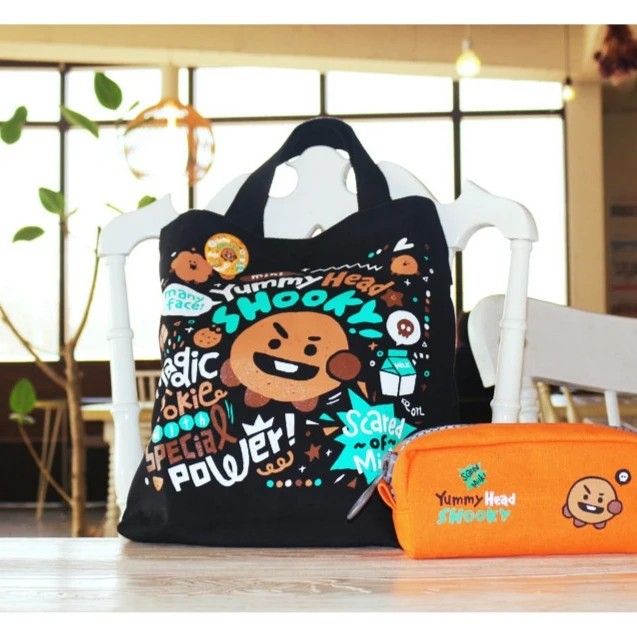 BT21 SHOOKY Black Two-way Strap Tote Bag, Hobbies & Toys, Memorabilia ...