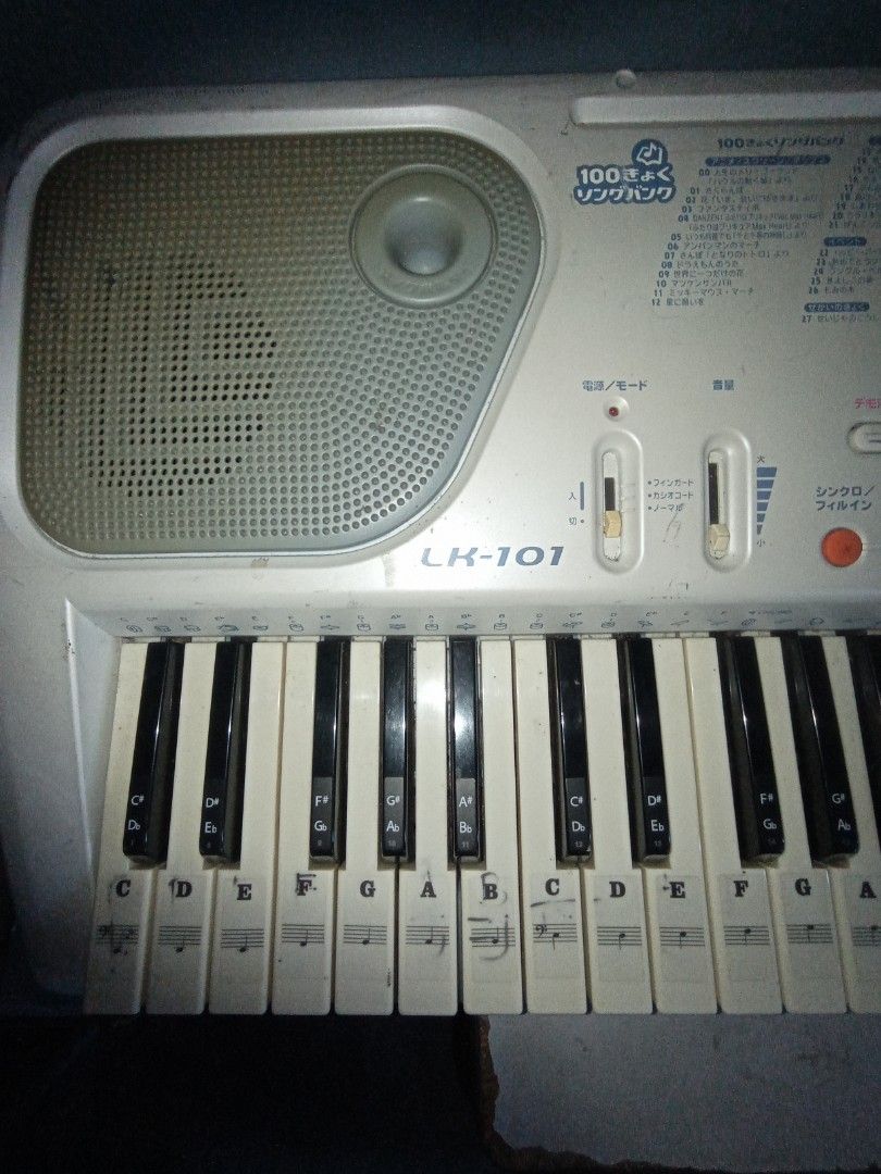 Casio LK-101 with issue, Hobbies & Toys, Music & Media, Musical Instruments on Carousell