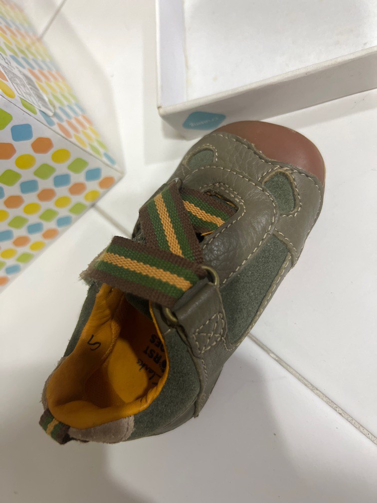 Clark first shoes baby, Babies & Kids, Babies & Kids Fashion on Carousell