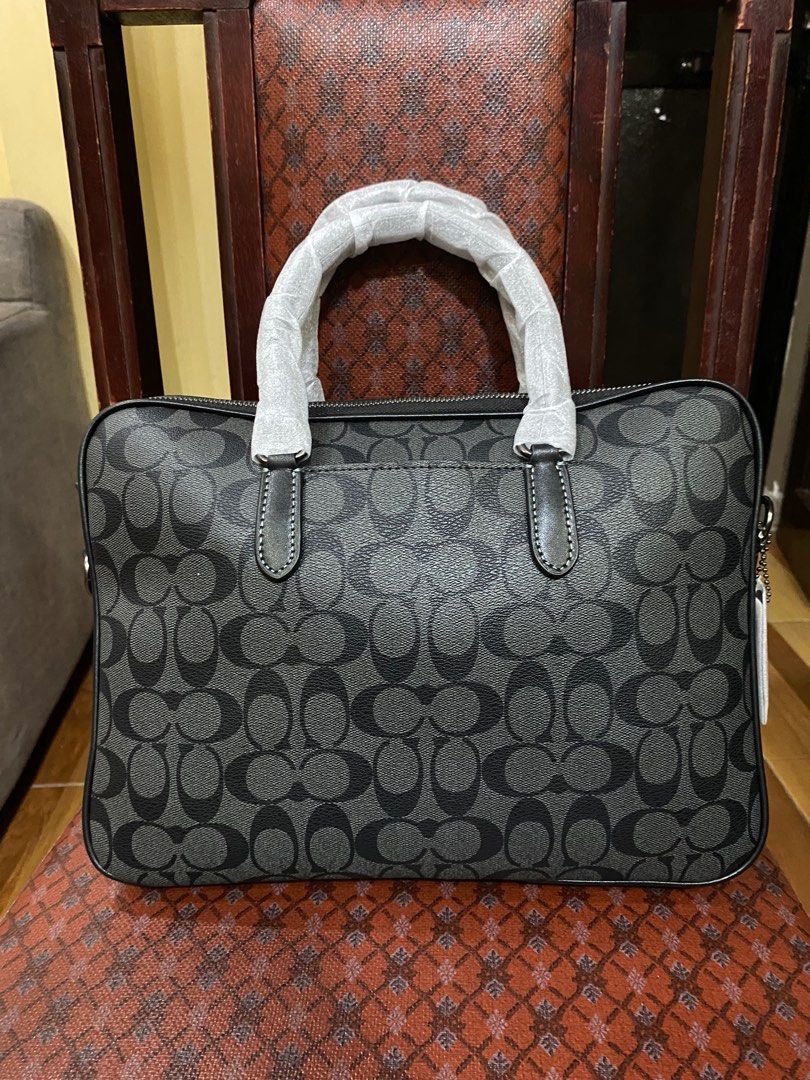 Coach Laptop Bag, Women's Fashion, Bags & Wallets, Shoulder Bags on ...