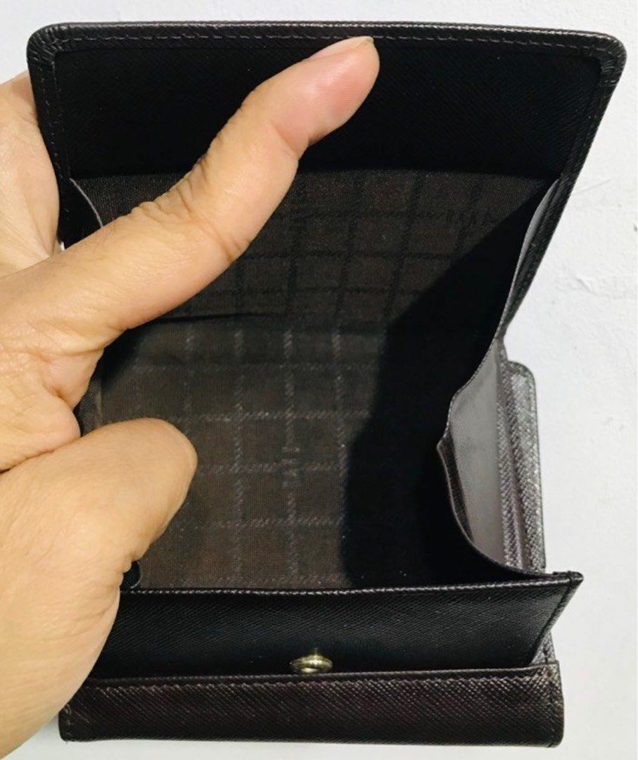 Daks bifold wallet, Luxury, Bags & Wallets on Carousell