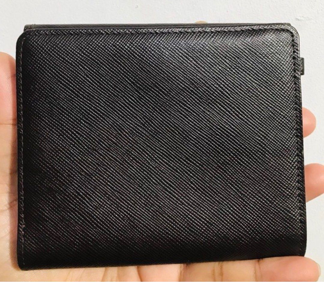 Daks bifold wallet, Luxury, Bags & Wallets on Carousell