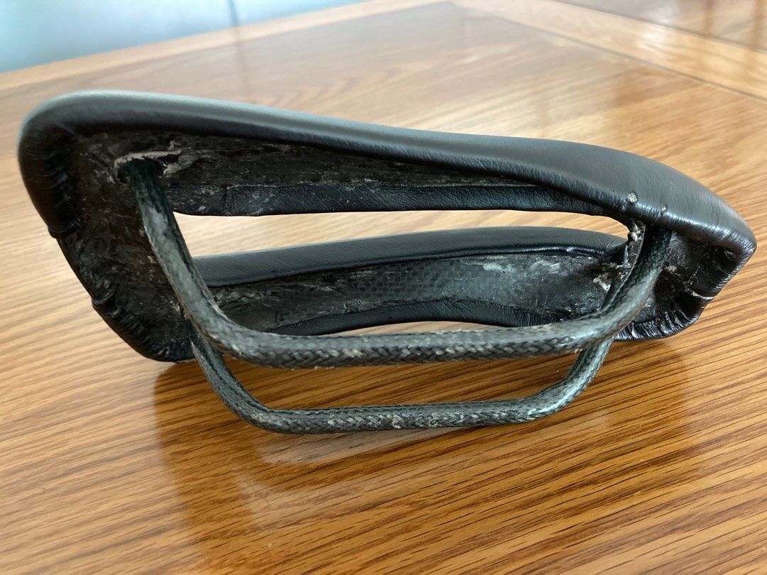 Dash saddle carbon super light, Sports Equipment, Bicycles & Parts ...