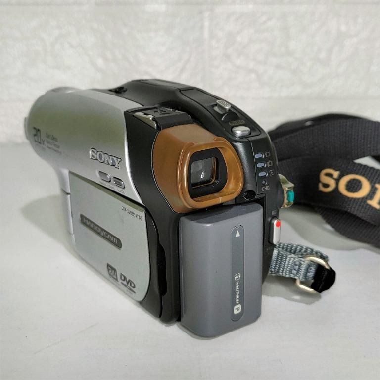 DEFECTIVE Sony Handycam DCR-DVD92 NTSC Camcorder 20x Optical Zoom w/o ...