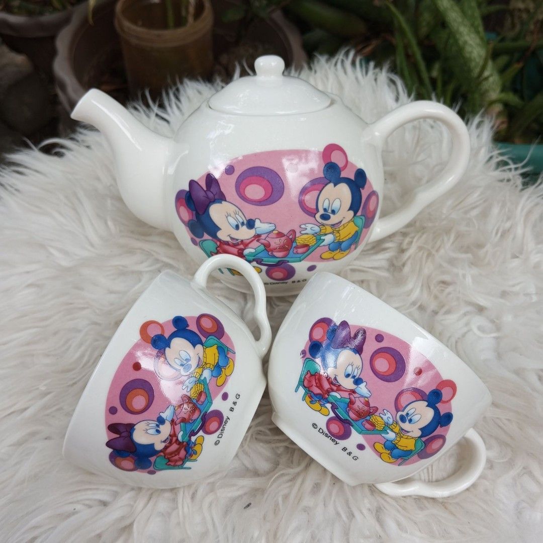 DISNEY Mickey Mouse and Minnie Mouse Tea Set, Furniture & Home Living ...