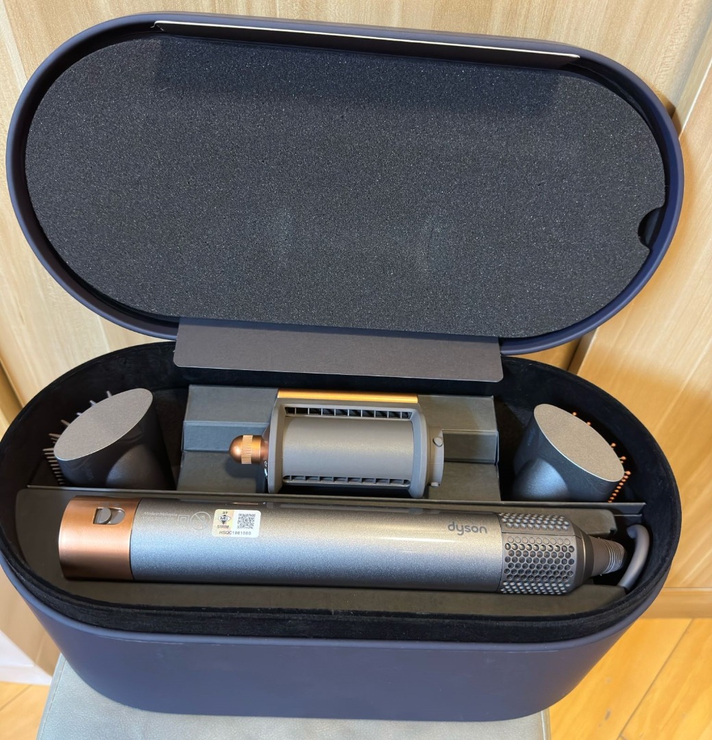 Dyson HS05 Airwrap Complete (香港行貨), 家庭電器, 其他家庭電器 - Carousell